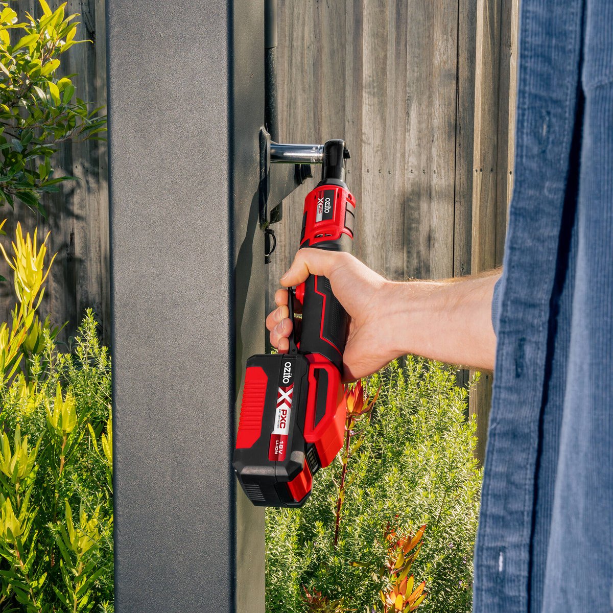 Ozito PXC 18V Ratchet Wrench Skin Only - 3/8" Drive - 60Nm Torque - Co ...