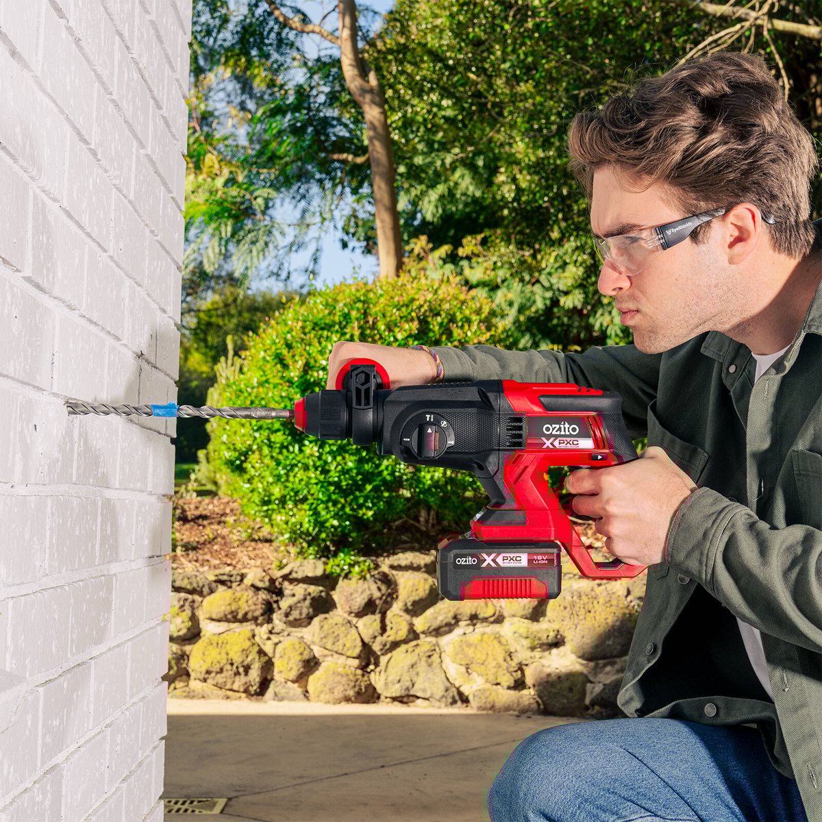 Ozito PXC 18V Rotary Hammer Drill Kit PRHK 1840 - 1.8J Impact Power ...