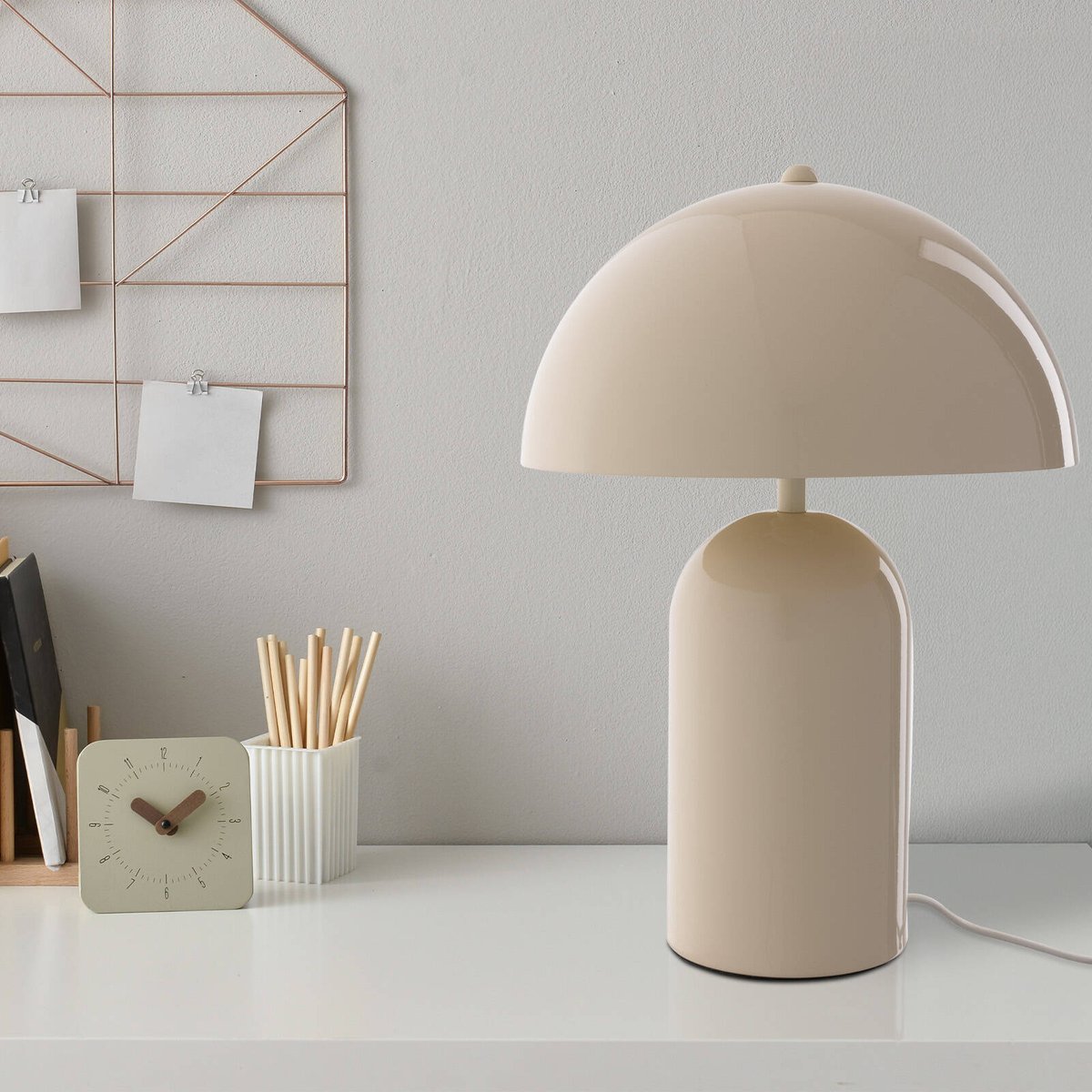 Mercator Cream Stella Table Lamp - 250mm x 360mm - High Gloss Metal Fi ...