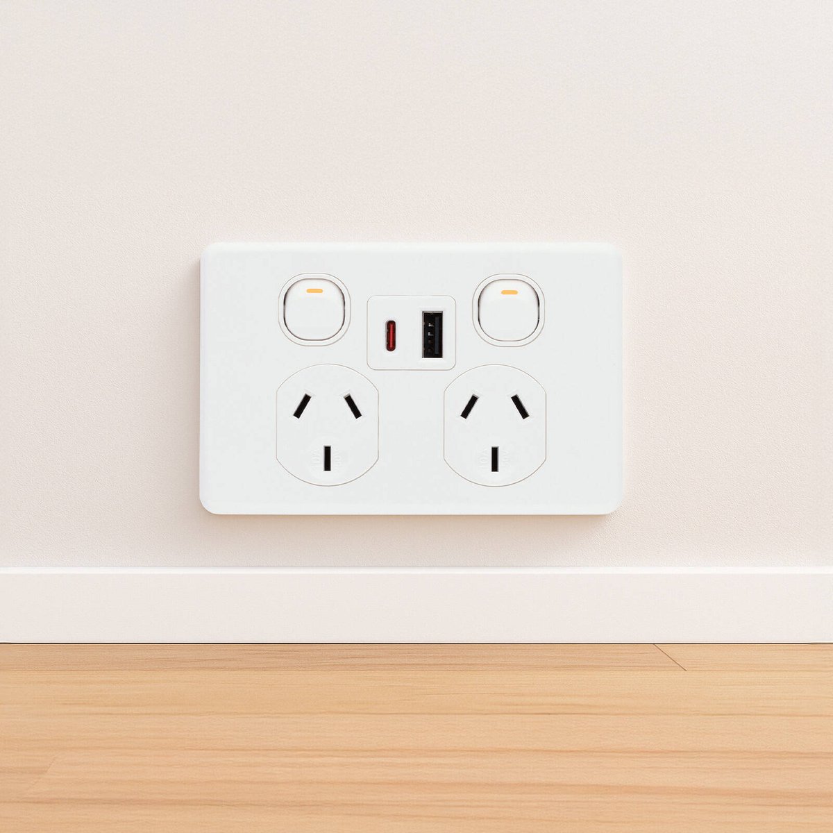 Deta x6 Double Power Point with USB A+C PD30W - 2 Outlets - 50mm x 74m ...